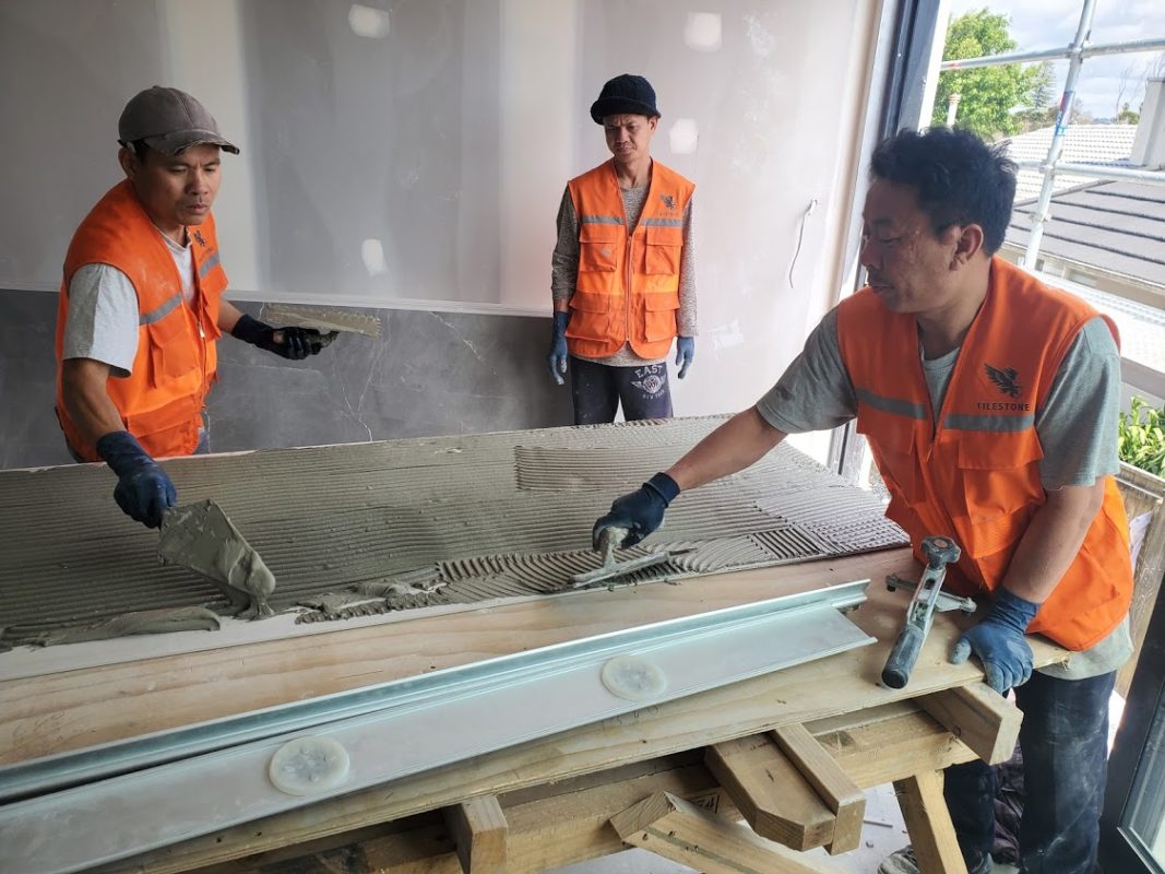 Install large format tiles - Tilestone The Best Tiler 2021